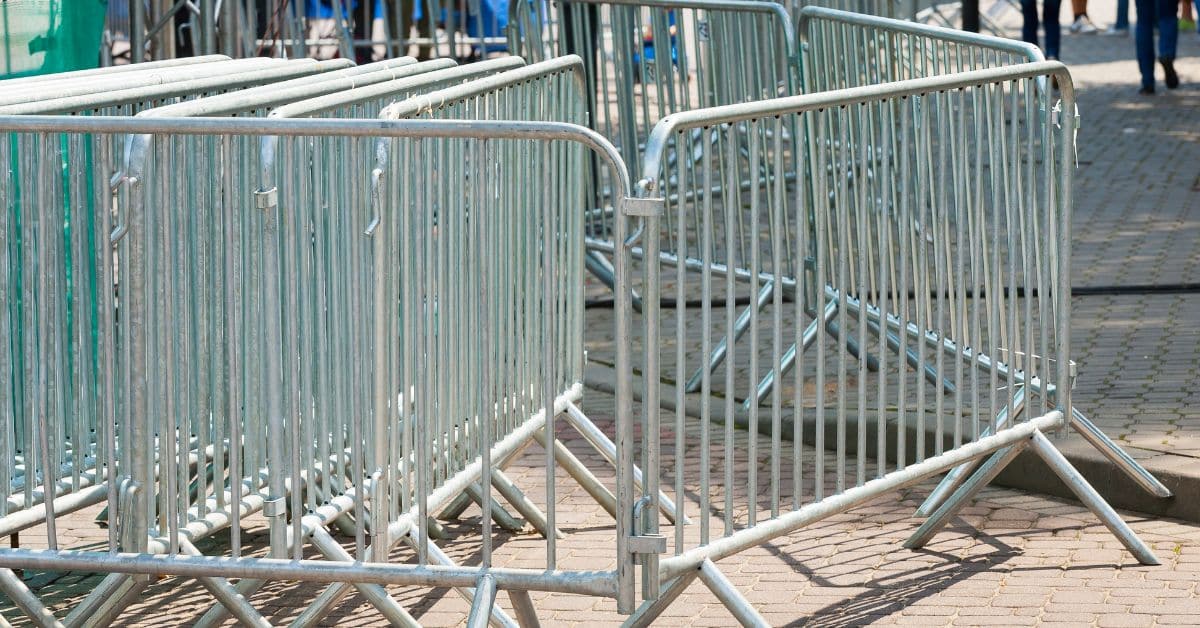 5 Tips for Renting a Fence for Your Next Event