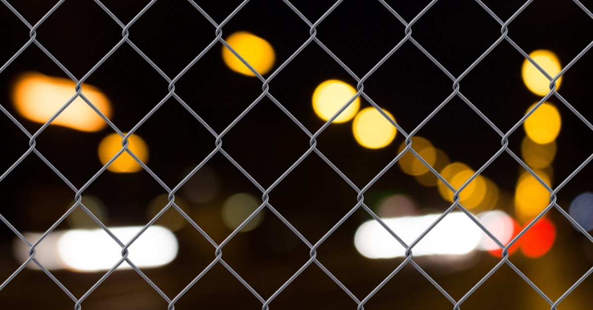 How Temporary Fencing Supports Nighttime Construction